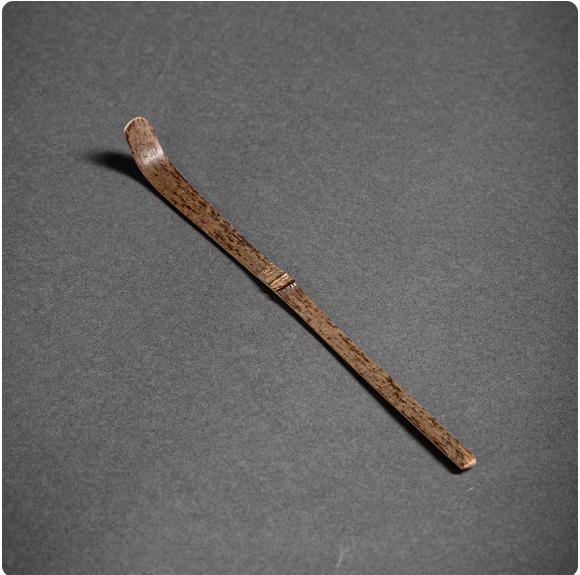 Black Purple Bamboo Matcha Whisk - Colored Chasen Direct – Bamboo ...